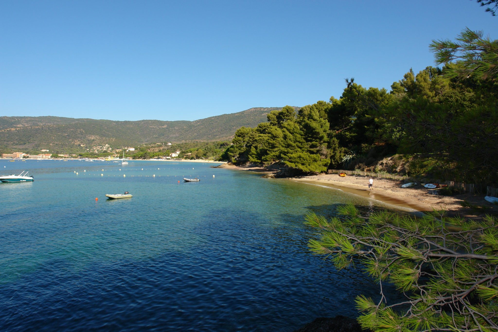 Cap Nègre Beach - Le Lavandou Tourist Office