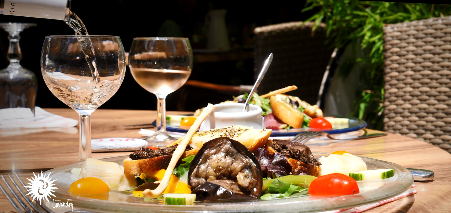 Eating Out - Le Lavandou Tourist Office